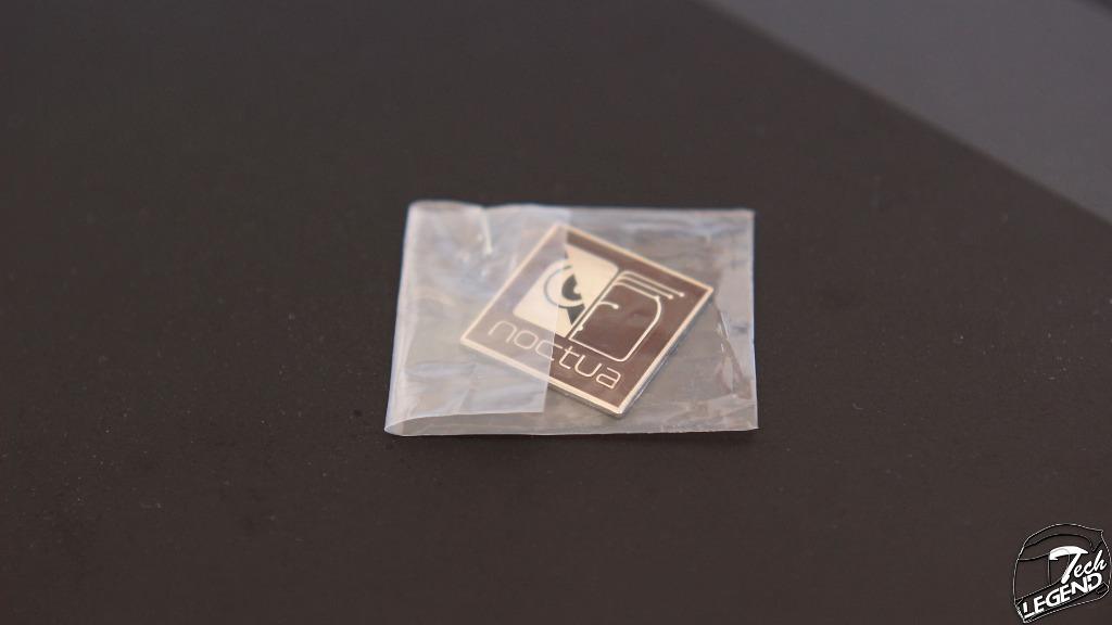 SingPost XXL Shipment Box | Noctua Metal Case Badge Shrek Wanted Poster ...