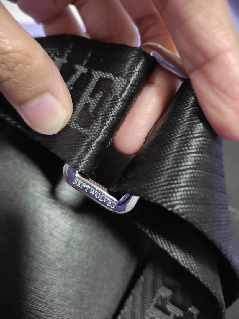 Original Septwolves messenger bag, Men's Fashion, Bags, Sling Bags on ...