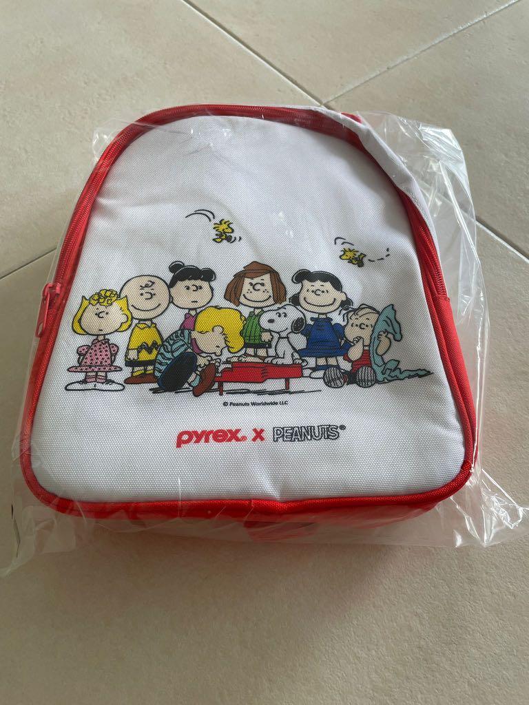Pyrex x Peanuts Lunch Bag, Women's Fashion, Bags & Wallets, Purses ...