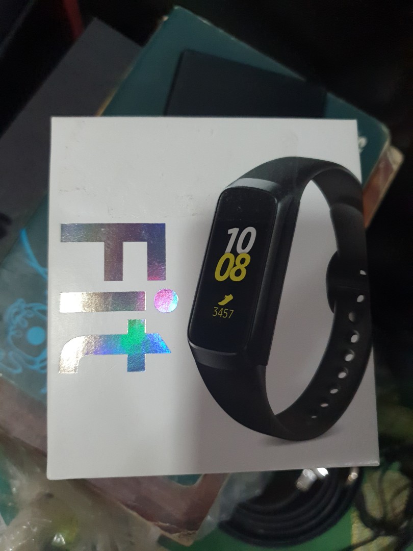 Samsung Fit Watch, Men's Fashion, Watches & Accessories, Watches on ...
