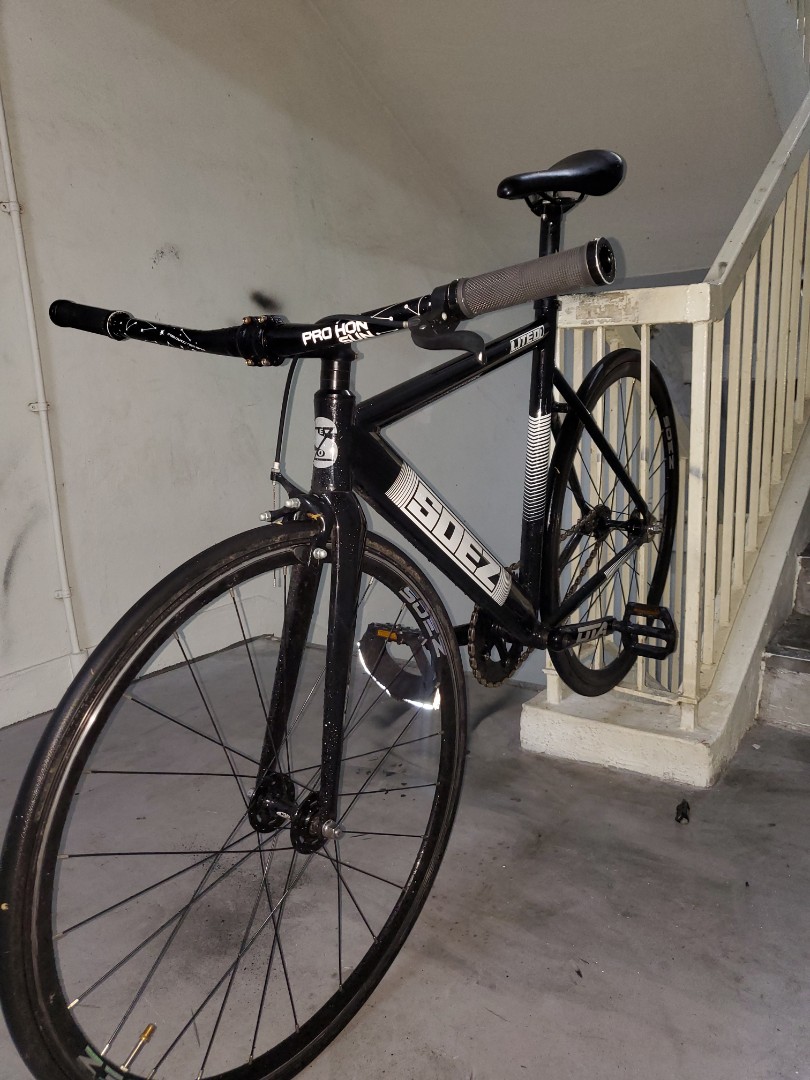 SOEZ FIXIE, Sports Equipment, Bicycles & Parts, Bicycles on Carousell