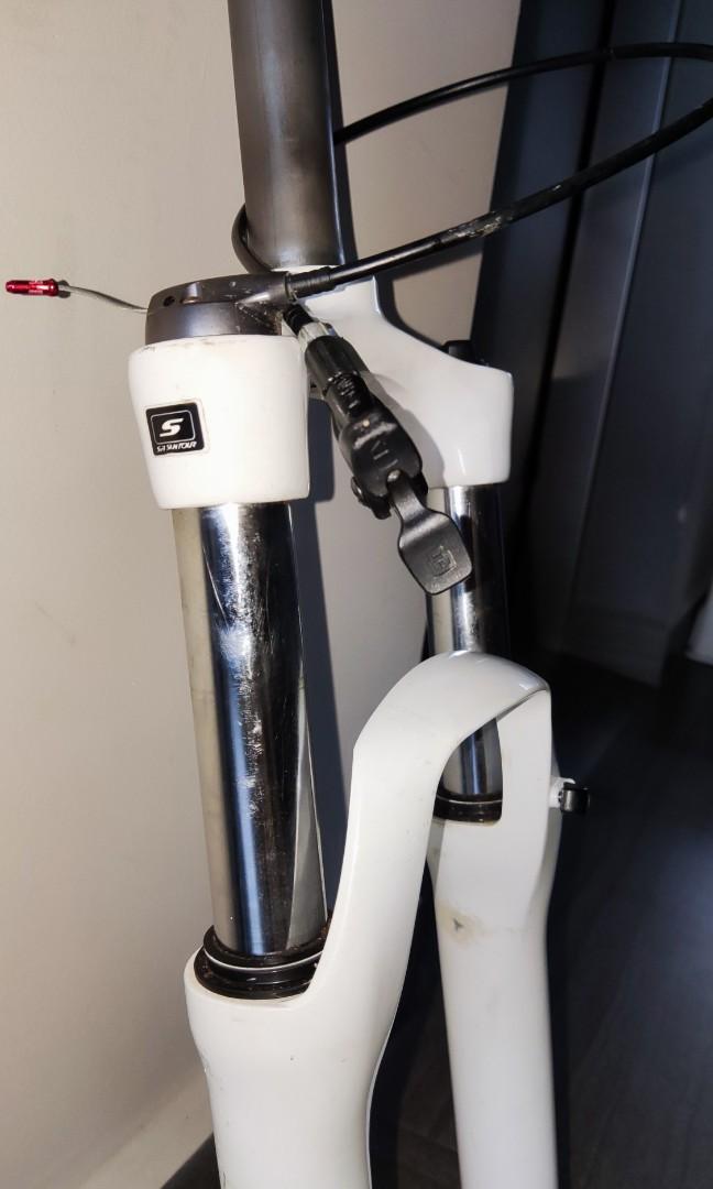 SR Suntour XCM 30 Kuma Suspension Fork, Sports Equipment, Bicycles ...