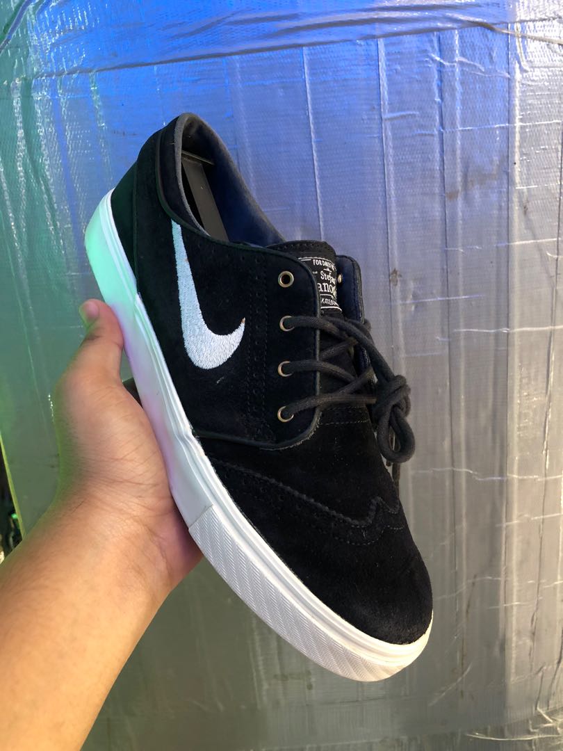 Stefan Janoski Wingtip, Men's Fashion, Footwear, Sneakers on Carousell
