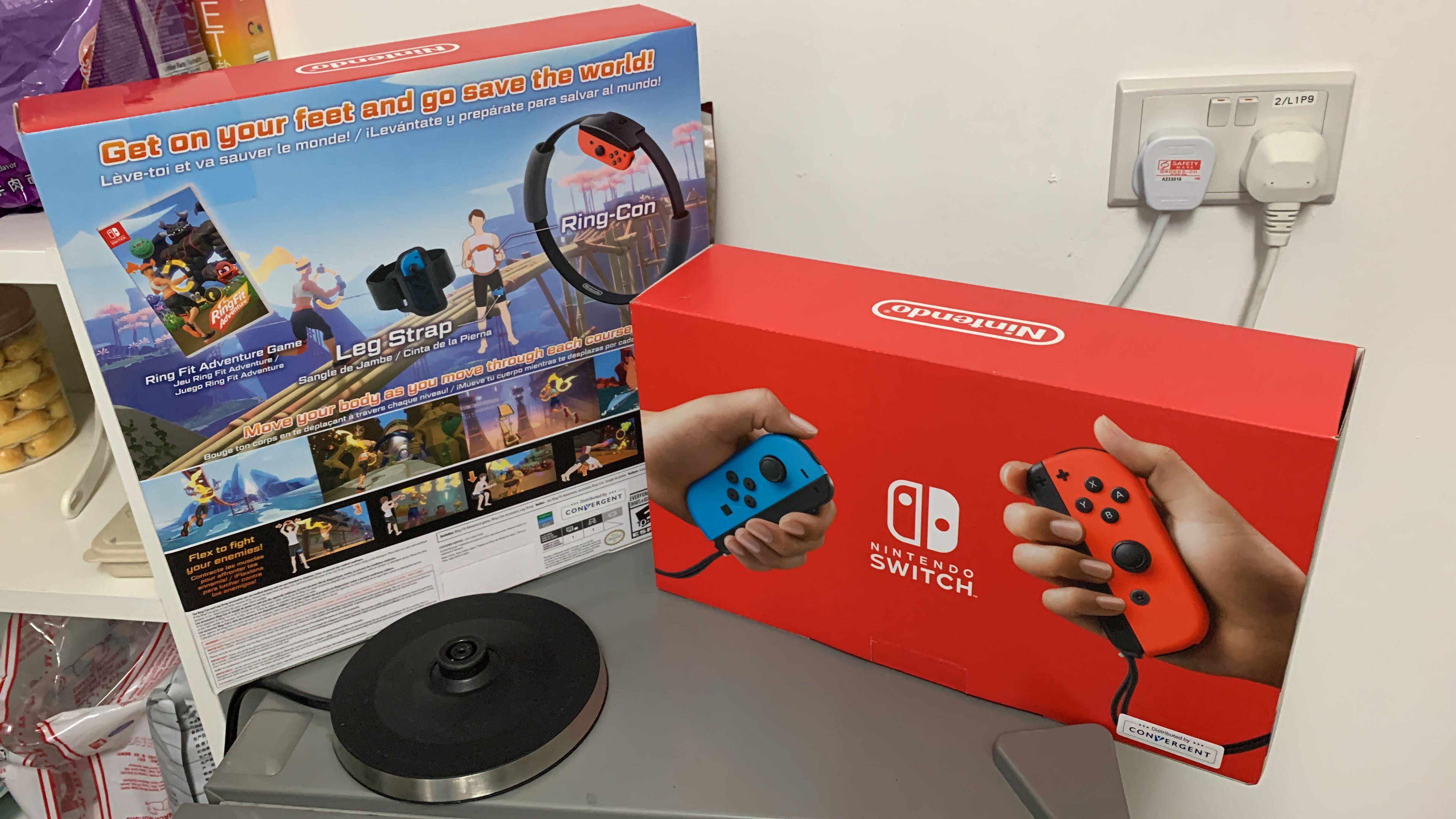 Switch Gen 2 Red & blue, Video Gaming, Video Game Consoles, Nintendo on ...