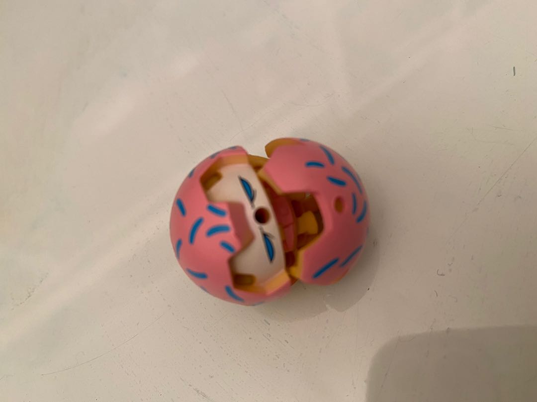 Transformers mini baby robot botbots, 興趣及遊戲, 玩具 & 遊戲類 - Carousell