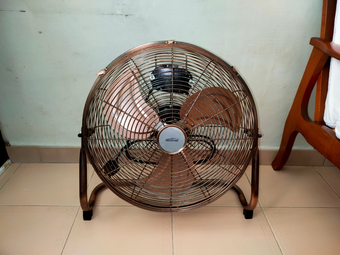 Very powerful fan , industrial fan , mistral power fan , mistral metal ...