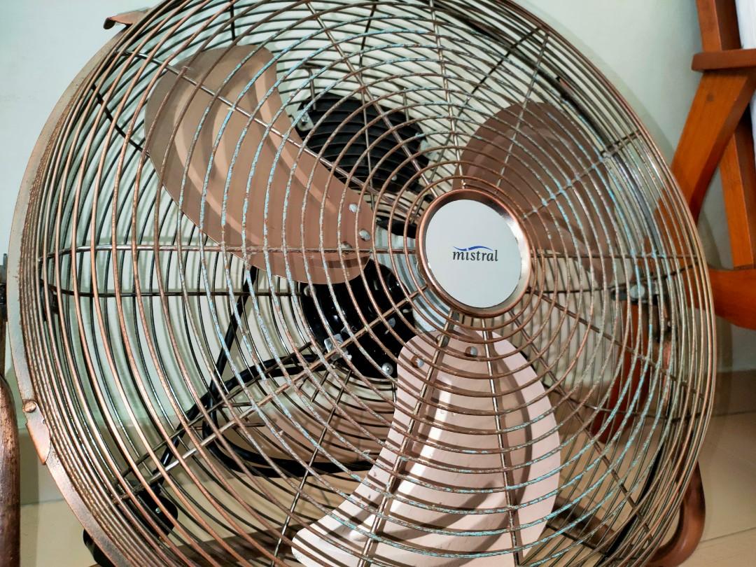 Very powerful fan , industrial fan , mistral power fan , mistral metal ...