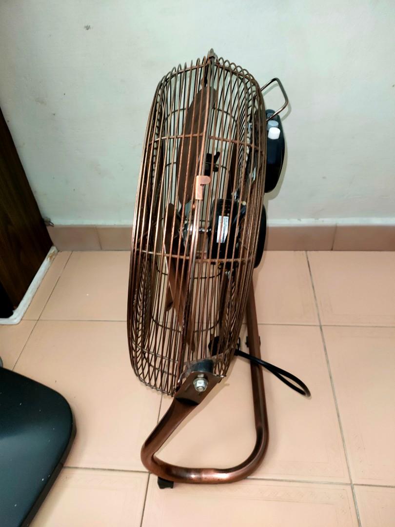 Very powerful fan , industrial fan , mistral power fan , mistral metal ...