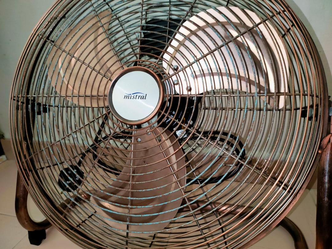 Very powerful fan , industrial fan , mistral power fan , mistral metal ...