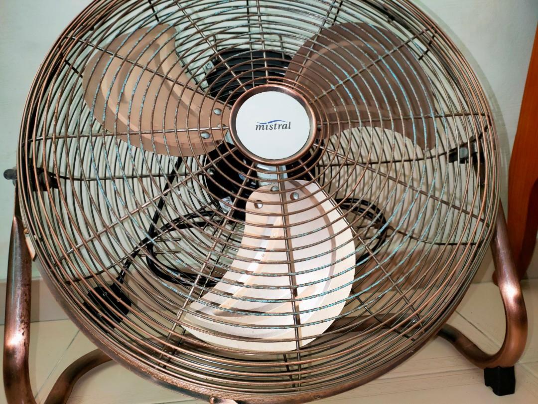 Very powerful fan , industrial fan , mistral power fan , mistral metal ...