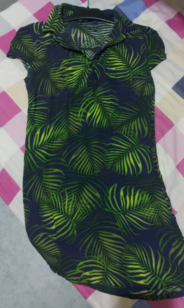 Small Dahon Dress, Women's Fashion, Dresses & Sets, Dresses on Carousell