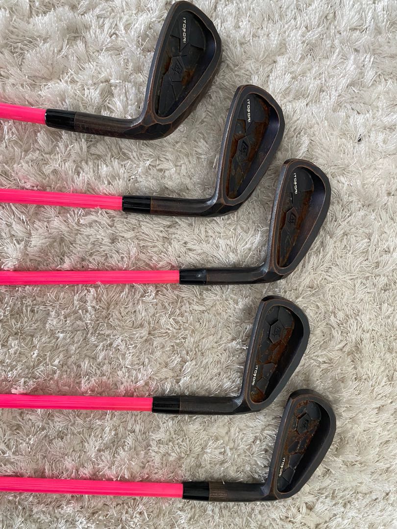 Beautiful Itobori irons 6-P on crazy regenesis STP shafts pink, Sports ...