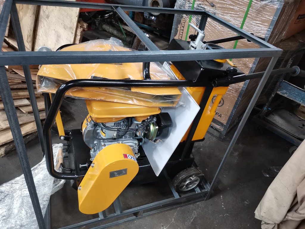 CONCRETE CUTTER GASOLINE ROBIN SUBARU Engine 7.5hp, Commercial ...