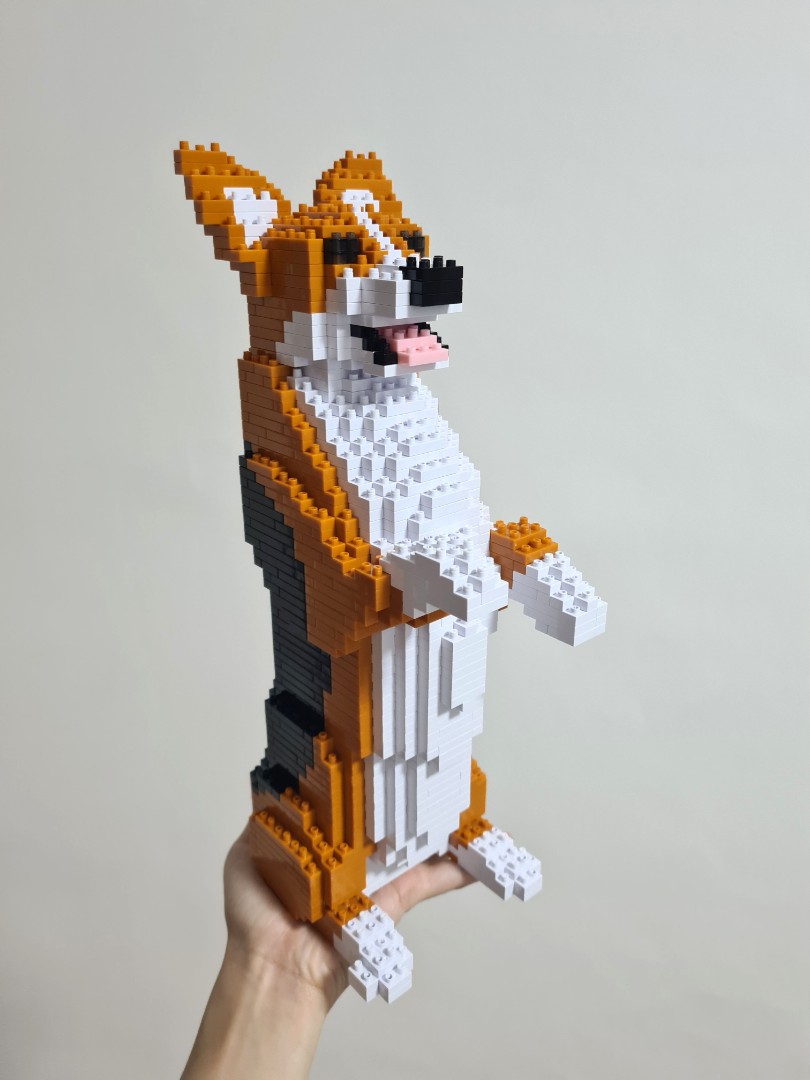 Corgi jekca built, Hobbies & Toys, Toys & Games on Carousell