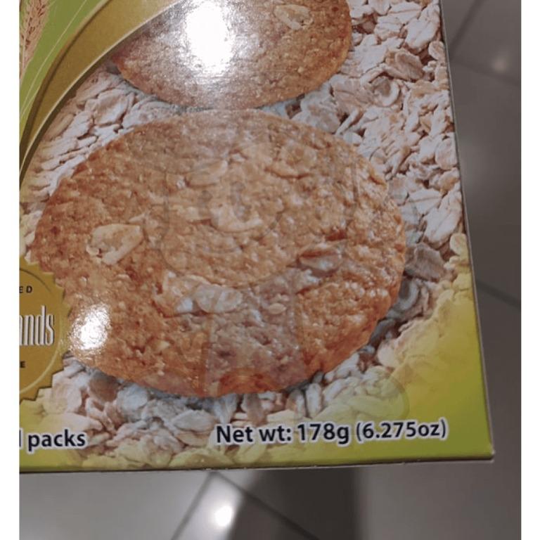 Cowhead Natural Oats with Calcium Crackers (3 x 178g), Food & Drinks ...