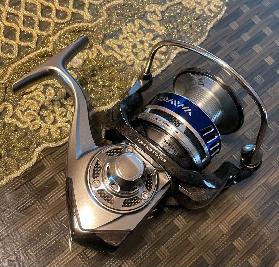 Daiwa Saltiga 4500, Sports Equipment, Fishing on Carousell