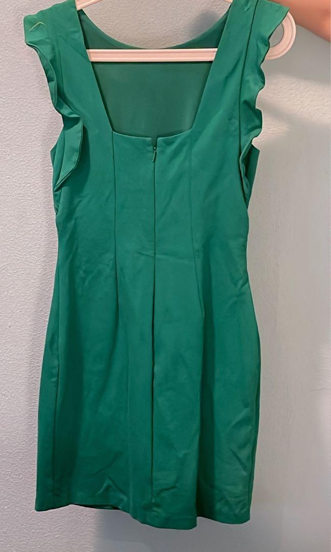 forever new green dress with ruffle sleeves, Women's Fashion, Dresses ...