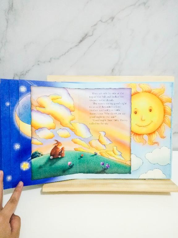 GOODNIGHT SUN, HELLO MOON, Hobbies & Toys, Books & Magazines, Children ...