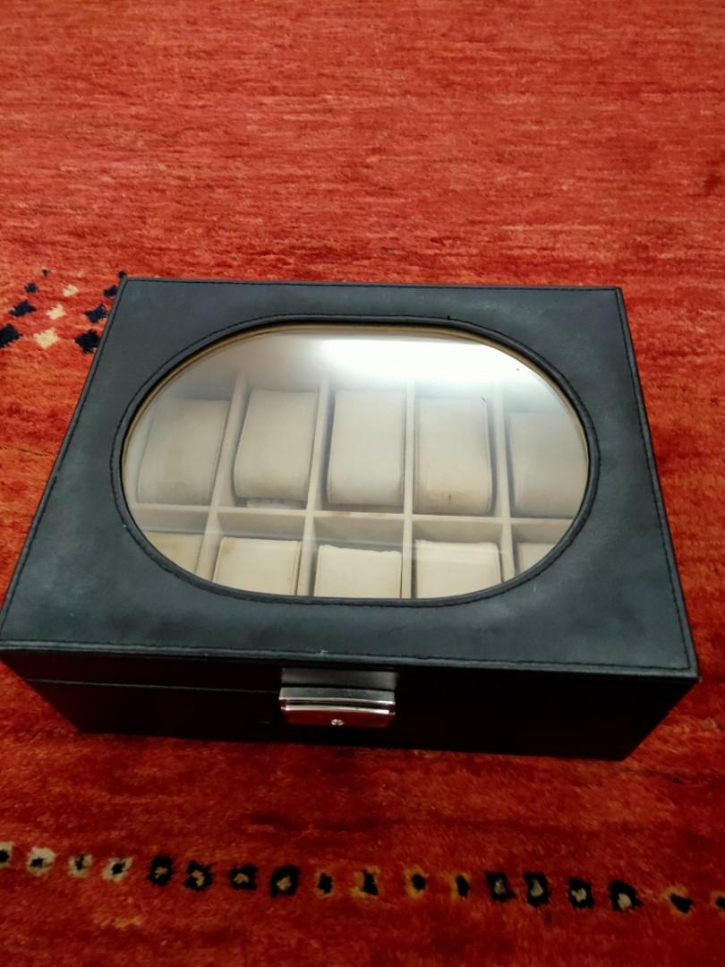 Hallmark Watch Box, Luxury, Watches on Carousell