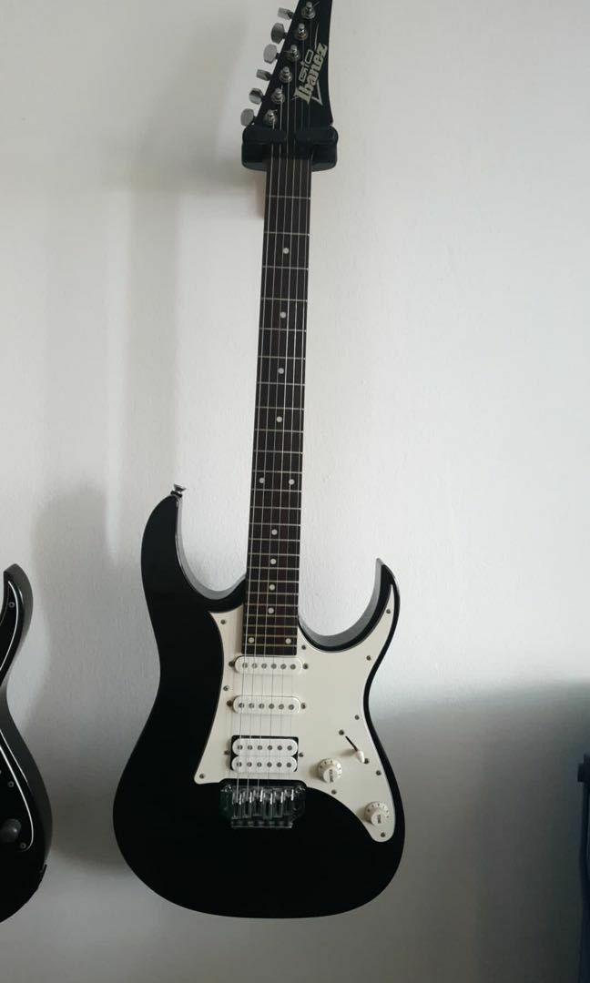 IBANEZ GIO Electric Guitar, Hobbies & Toys, Music & Media, Musical ...