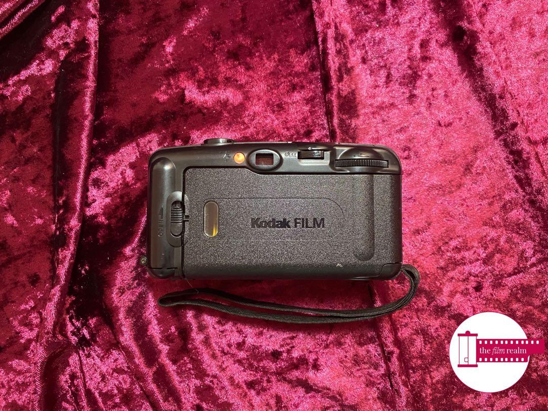 KODAK KB 10 FILM CAMERA, Photography, Cameras on Carousell