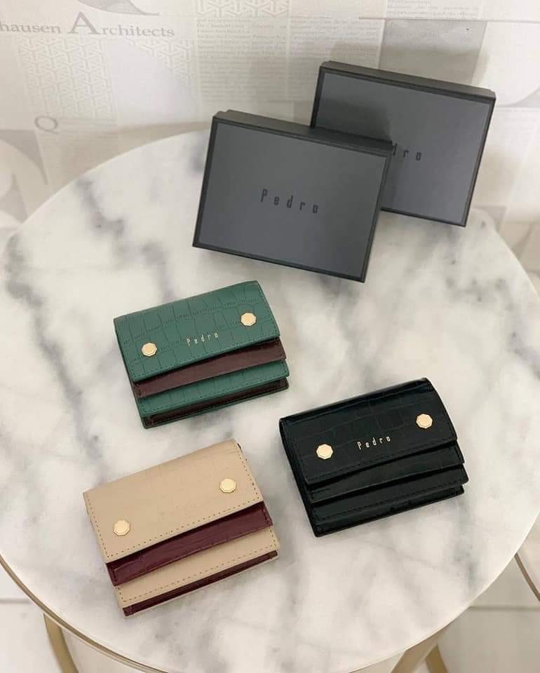 Pedro Short Wallet, Women's Fashion, Bags & Wallets, Wallets & Card ...