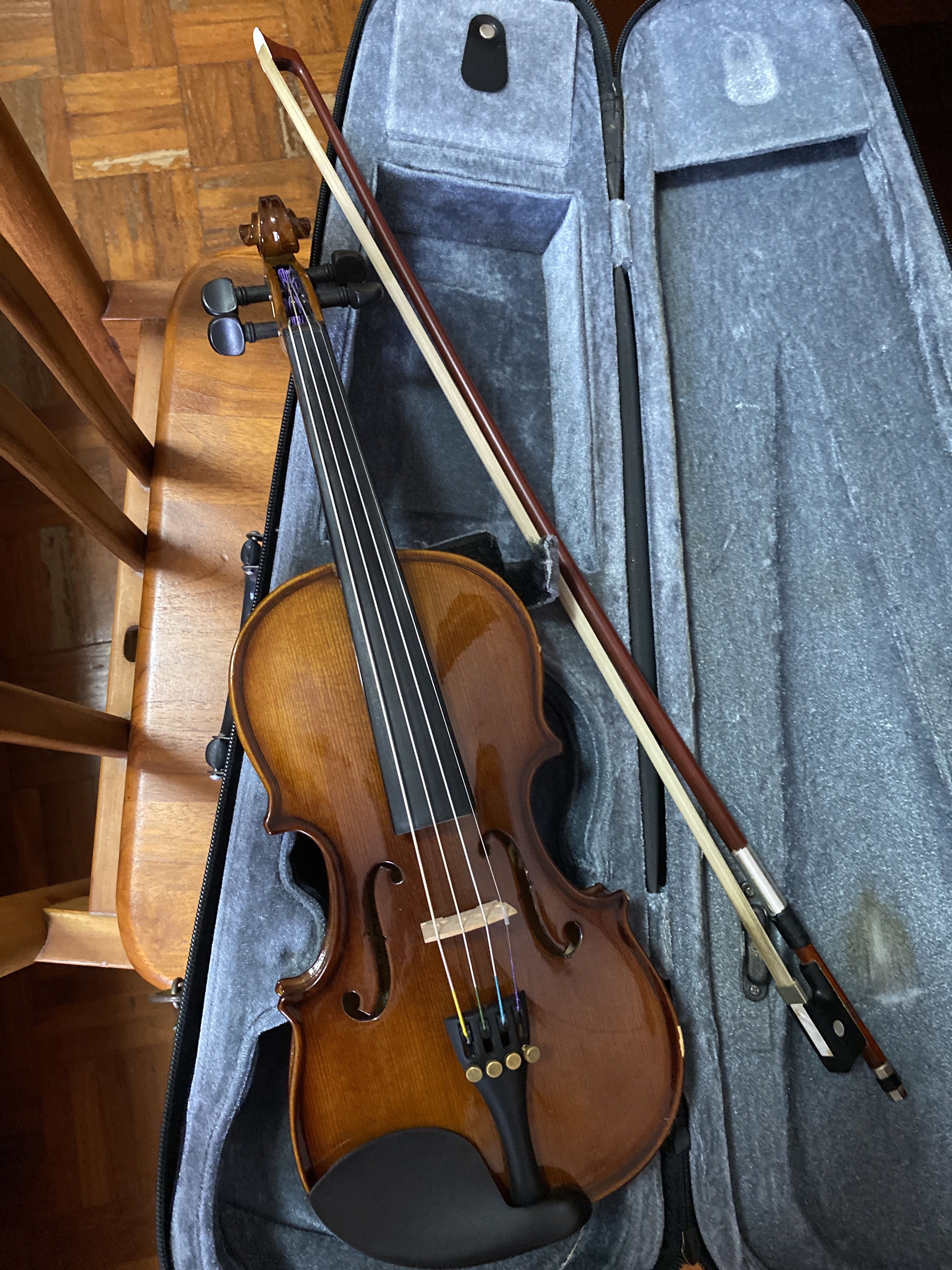 Synwin Violin 1/8 size with bow and case, Hobbies & Toys, Music & Media ...