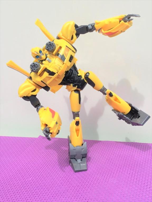 Transformers Prime Animated series Weaponizer Bumblebee, Hobbies & Toys ...