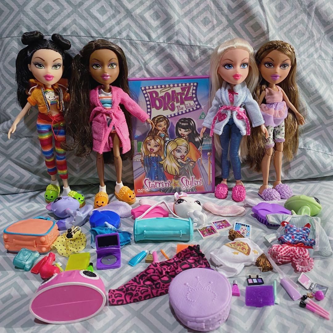 Bratz Dolls Sleepover Party Cloe Yasmin Jade And Sasha With Accessories And Dvd Bundle