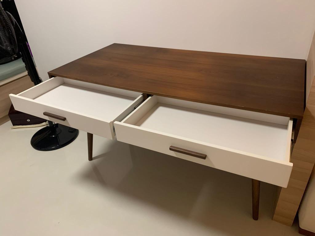 Castlery Underwood Study Table, Furniture & Home Living, Furniture ...