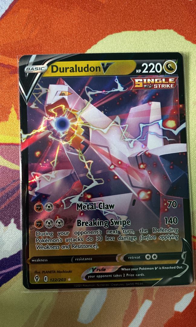 Duraludon v, Hobbies & Toys, Toys & Games on Carousell