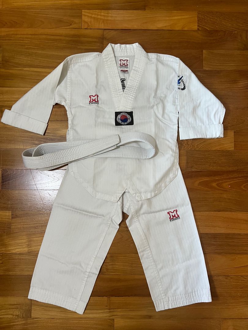 Kids Teakwondo Dobok Uniform, Sports Equipment, Other Sports Equipment ...