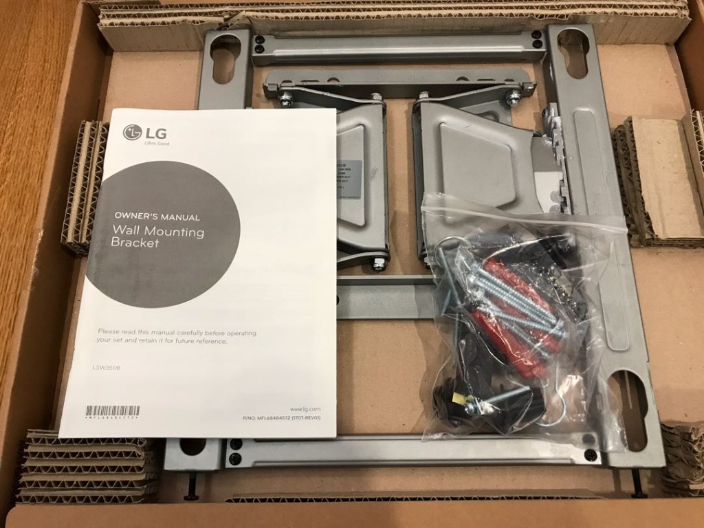 全新New LG LSW350B wall mounted, 家庭電器, 電視 & 其他娛樂, 電視組件及配件 - Carousell
