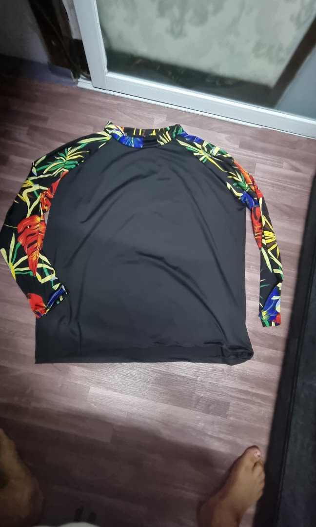 RASH GUARD XXL PLUS SIZE Floral, Women's Fashion, Swimwear, Rash guard ...