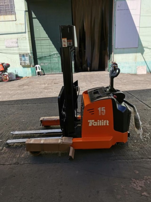 TAILIFT FORKLIF - Electric Stackers, Special Vehicles, Heavy Vehicles ...