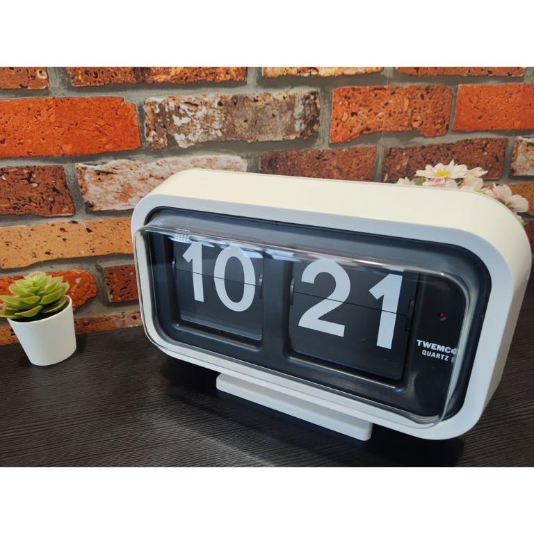 TWEMCO Flip Wall/Desk Clock BQ-58, Furniture & Home Living, Home Decor ...