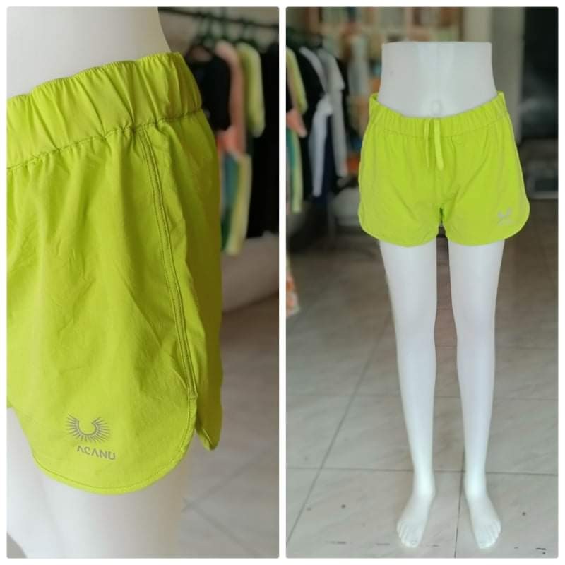 Acanu, Women's Fashion, Bottoms, Shorts on Carousell