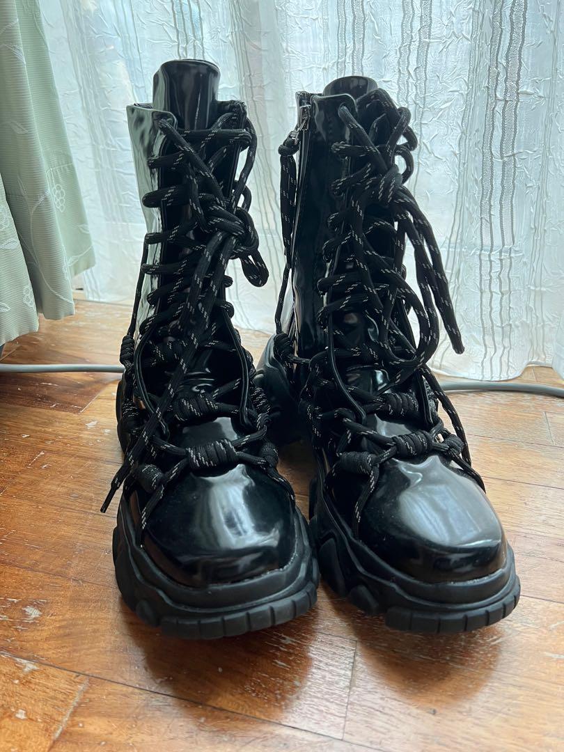 ALIEN PLATFORM BOOTS LACE X, Women's Fashion, Footwear, Boots on Carousell