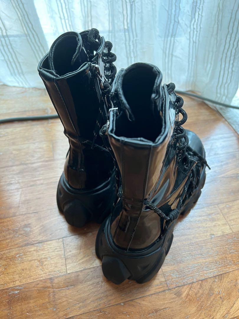 ALIEN PLATFORM BOOTS LACE X, Women's Fashion, Footwear, Boots on Carousell