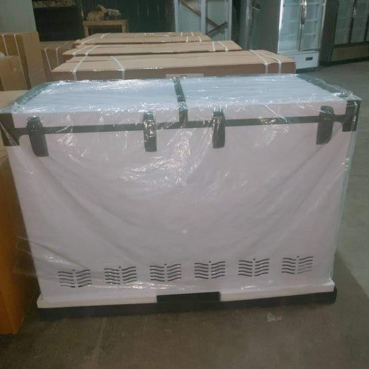 Ice brobing 14cuft Chest freezer, TV & Home Appliances, Kitchen ...