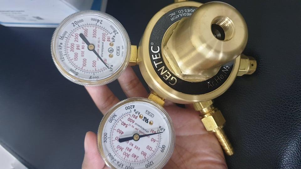 GENTEC Compressed Gas Regulator - brass, Commercial & Industrial ...
