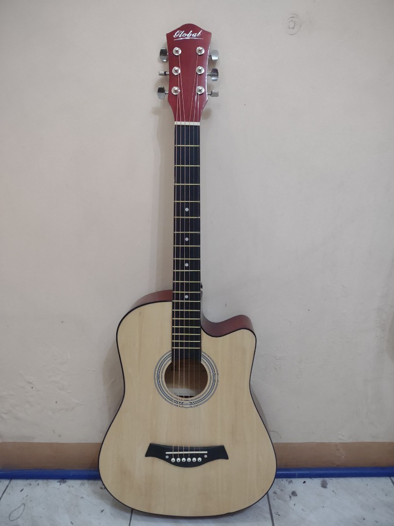 Global Acoustic Guitar with receipt &Free Case, Hobbies & Toys, Music ...