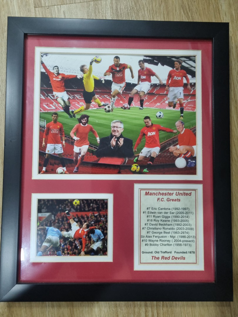 Manchester United F.C Greats print, Hobbies & Toys, Memorabilia ...