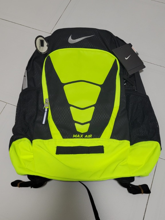 NIKE Air Max Backpack, Men's Fashion, Bags, Backpacks on Carousell