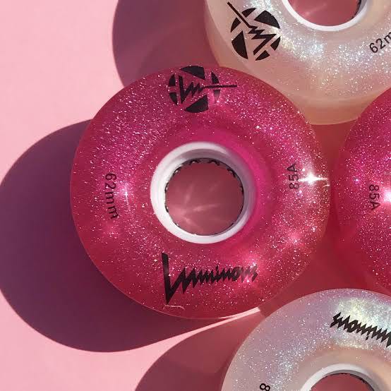 Pink Glitter Luminous Wheels, Sports Equipment, Sports & Games, Skates ...