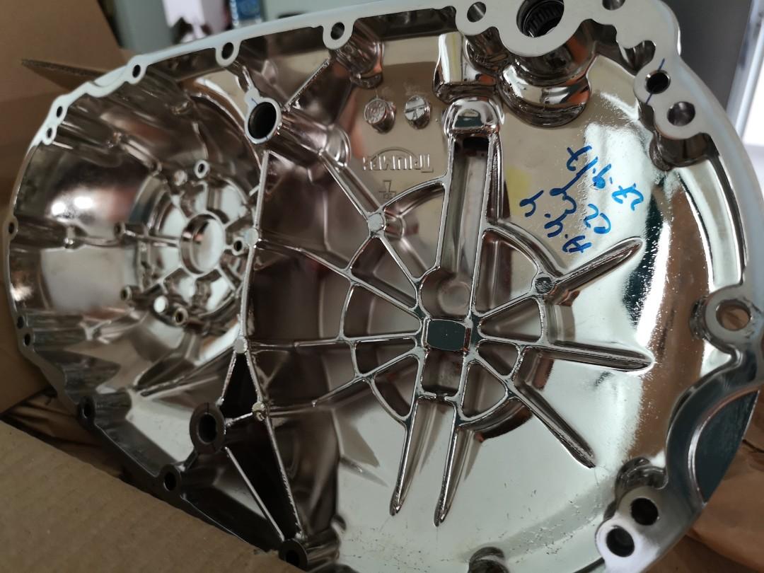 Triumph engine cover set (Watercooled), Motorcycles, Motorcycle ...