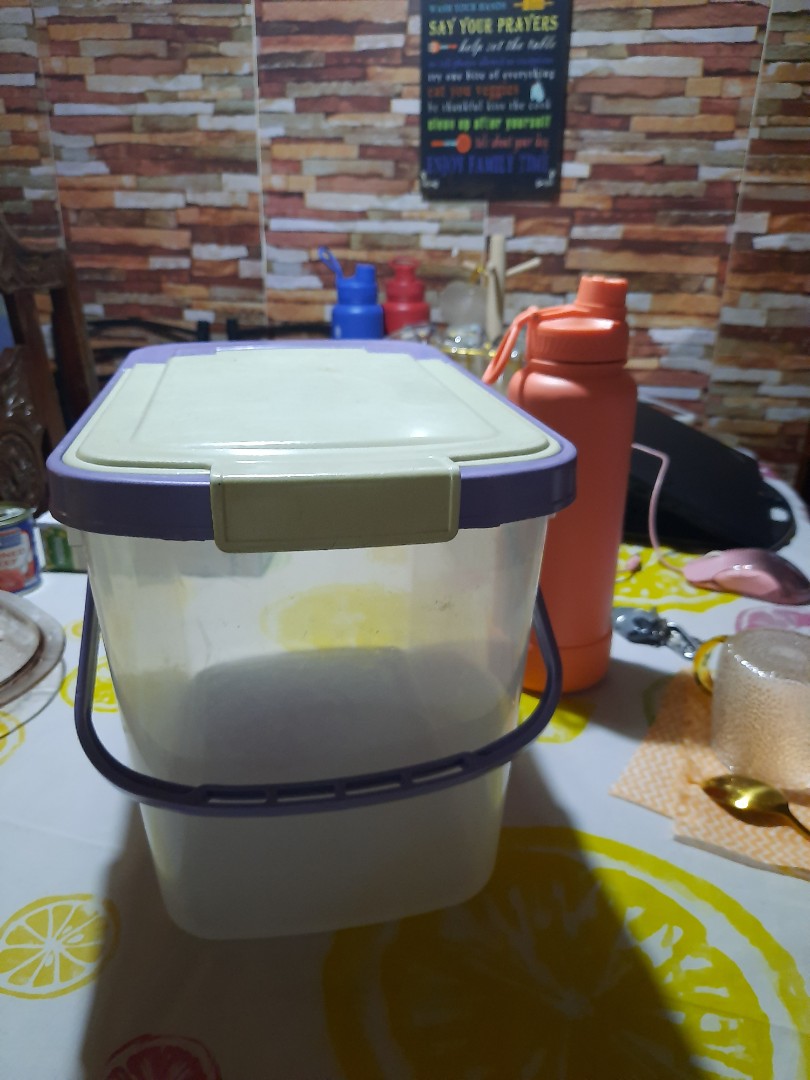 10 kls rice box, Furniture & Home Living, Kitchenware & Tableware, Food ...