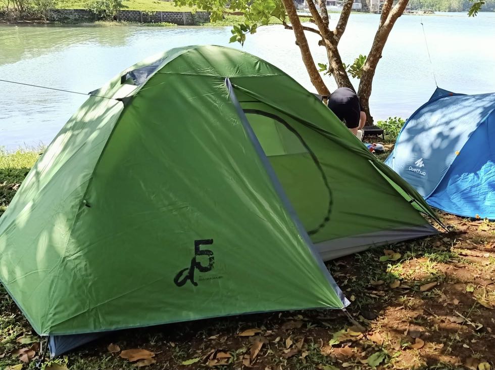 Basekamp tent, Sports Equipment, Hiking & Camping on Carousell