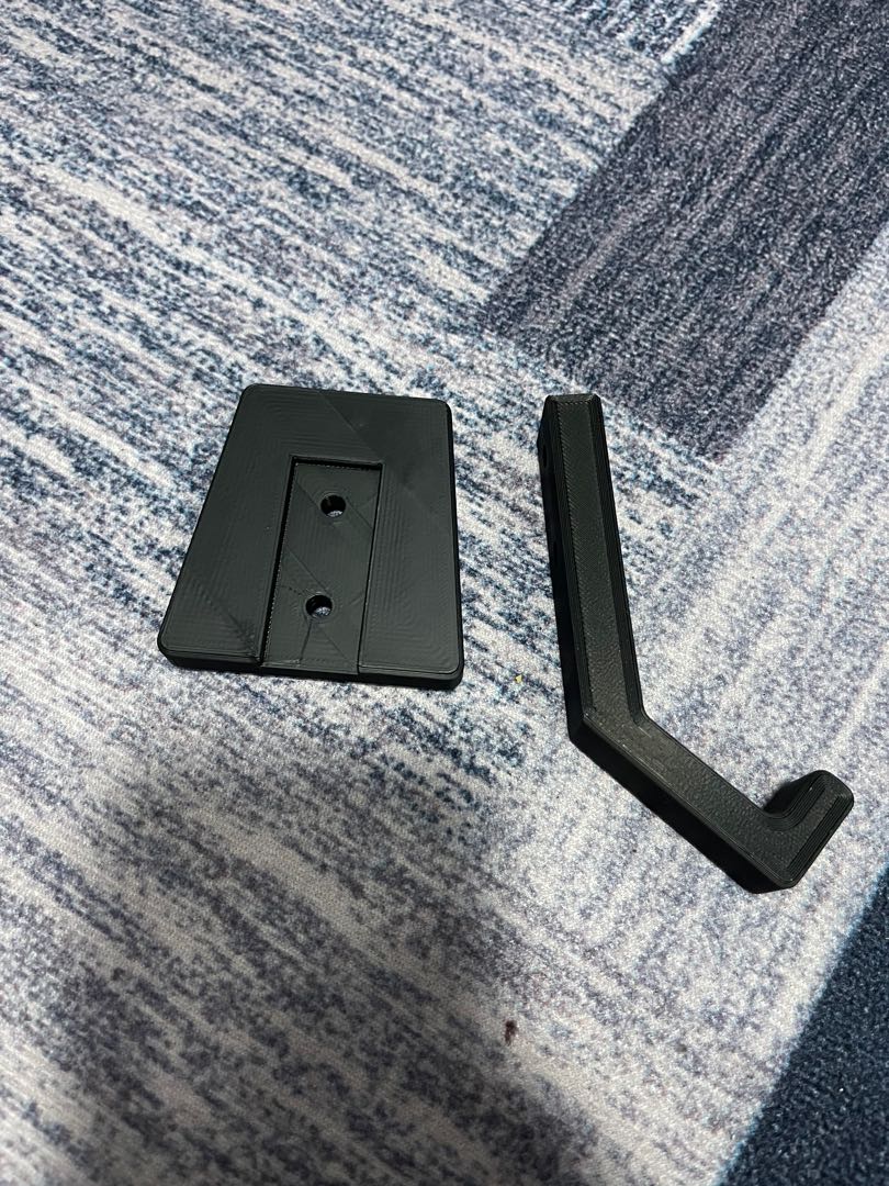 Brompton front bag wall mount with hook, Sports Equipment, Bicycles ...