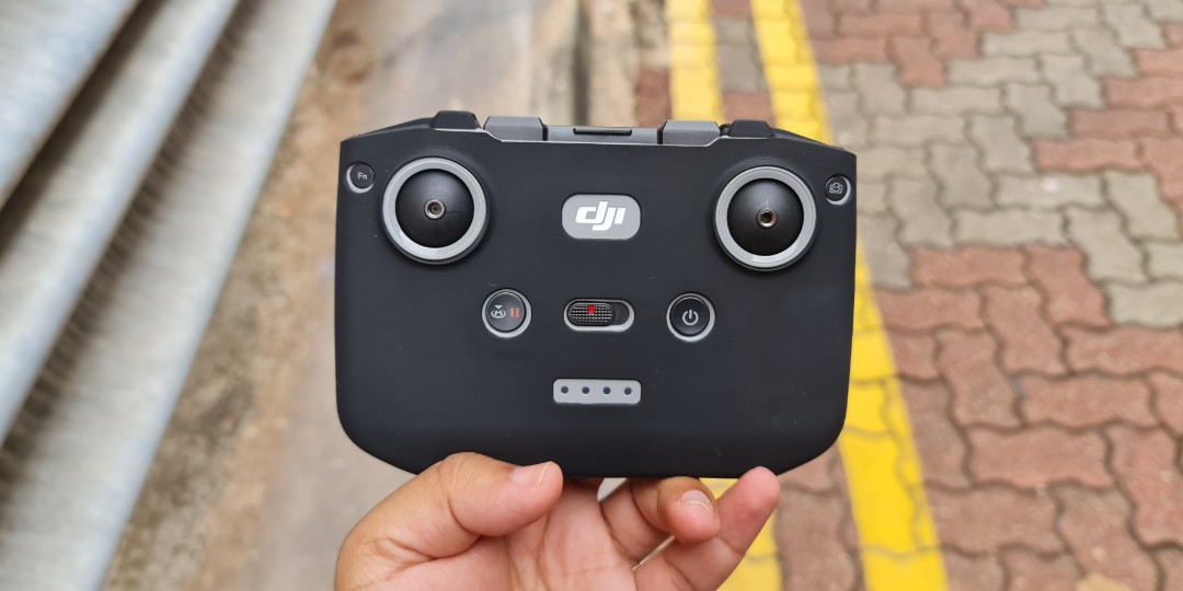 DJI Mini 2 Remote with Silicone Case, Photography, Drones on Carousell